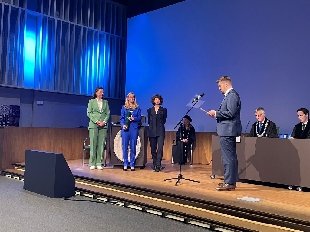 Sylvianne Roscam Abbing PhD defense - ARCNL